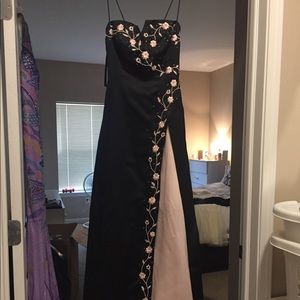 Niki Lavis | Dresses | Prom Dress | Poshmark